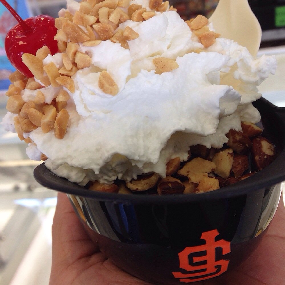 Set of 30 Baseball Team 8oz Ice Cream Sundae Helmet Snack Bowls 2021