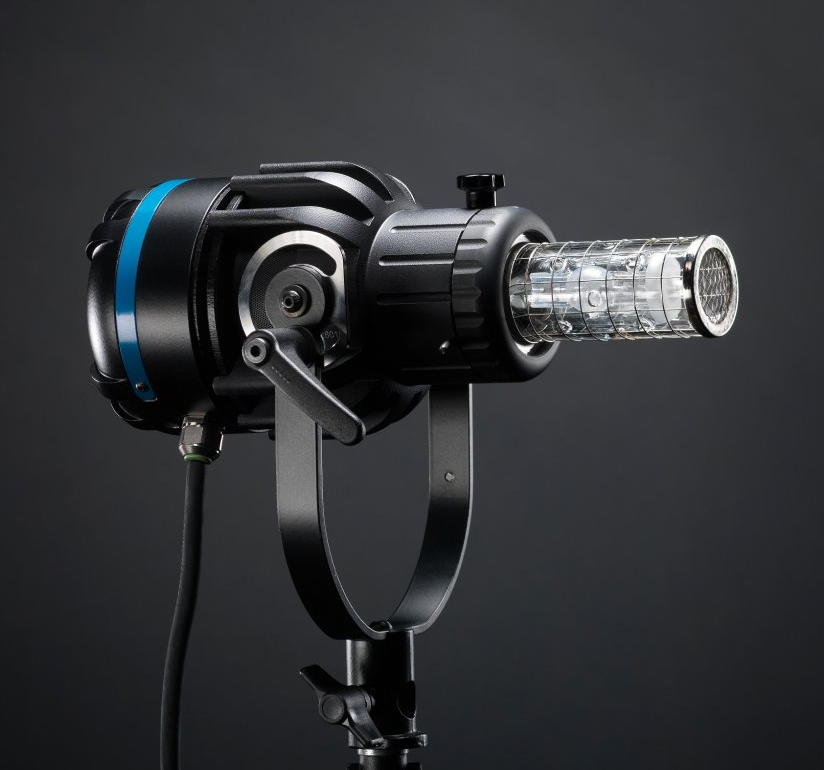 K5600 Joker2 800W HMI Par Light Kit | BarnDoor