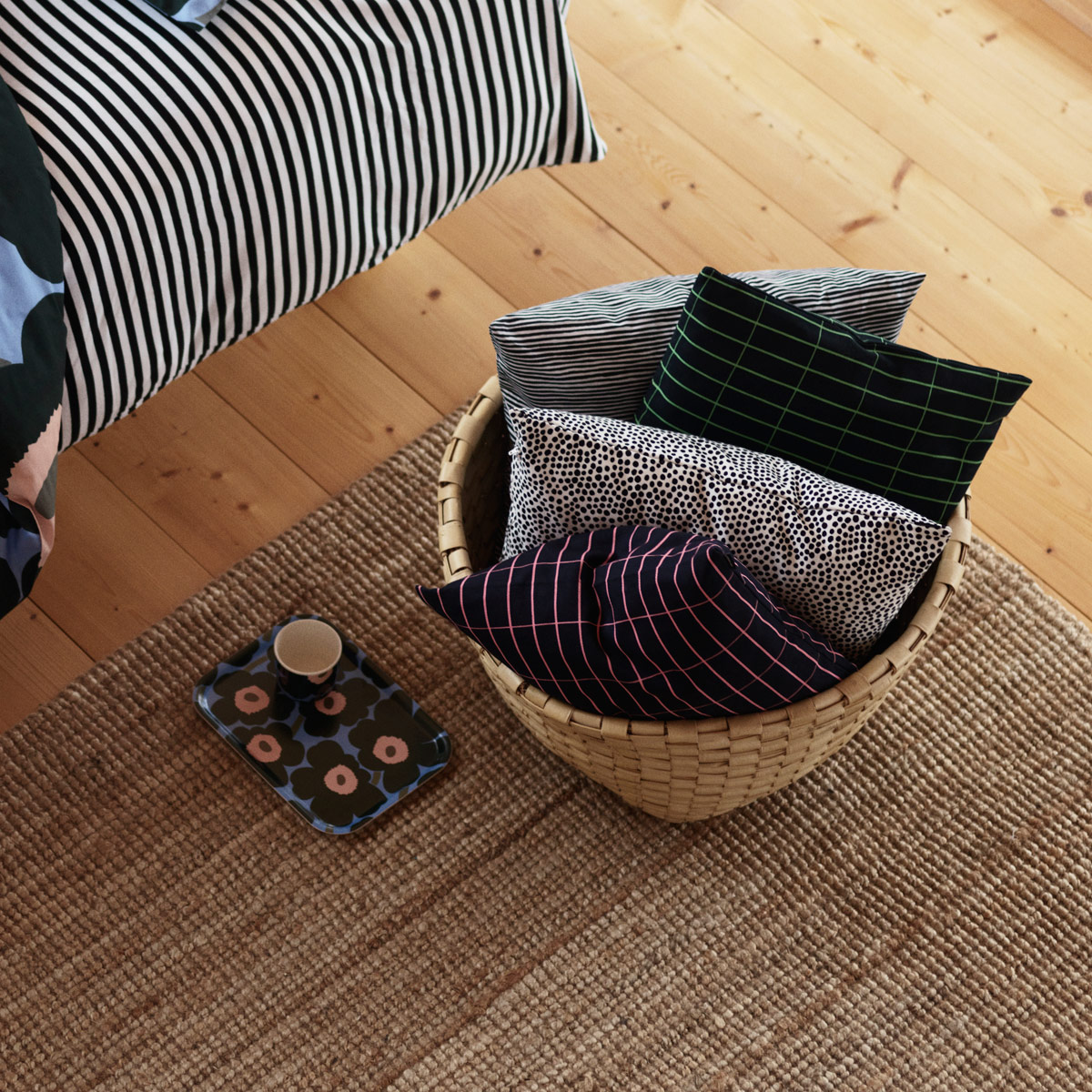 Marimekko Mini Unikko Blue / Peach Small Tray - Marimekko Serving Trays