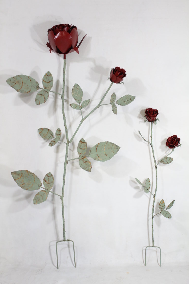 Double Rose Stake - Iron Garden Flowers