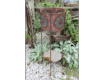 Metal 33" Round Daisy Plant Stand