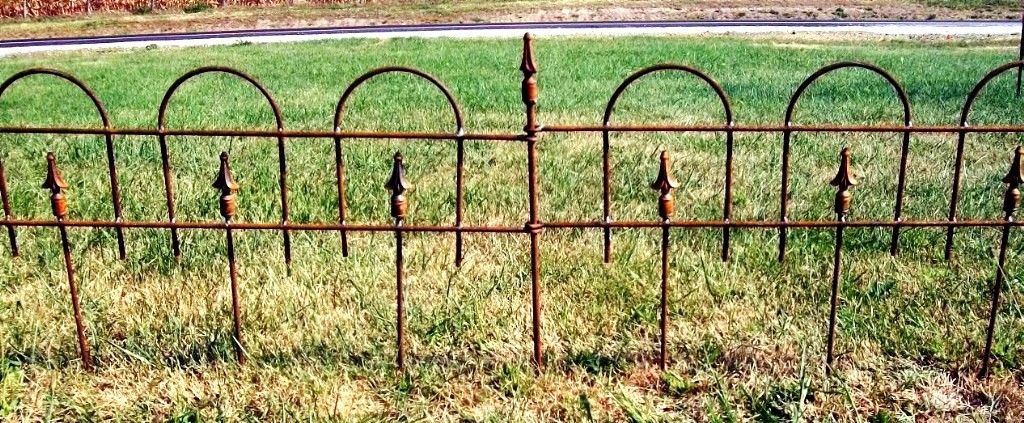 16" Garden Iron Edging Fence that Interlocks