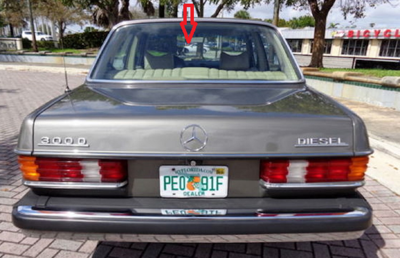 Back Window Glass Mercedes 300D 4 Door Sedan 1977-1985