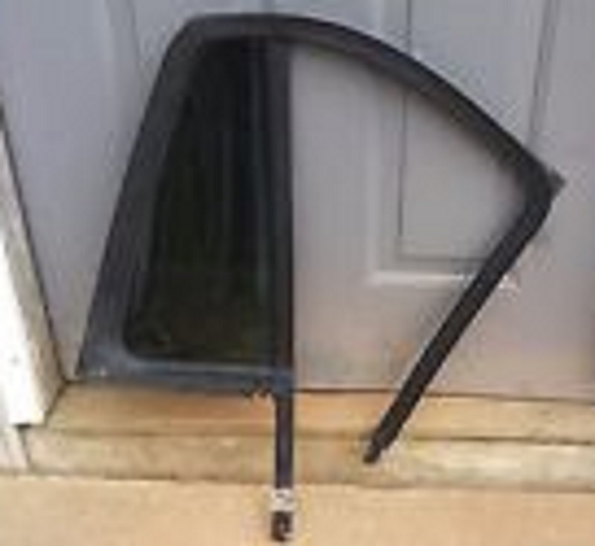 Rear Vent Glass Driver Side Chevrolet Trailblazer LT 4 Door Utility ...