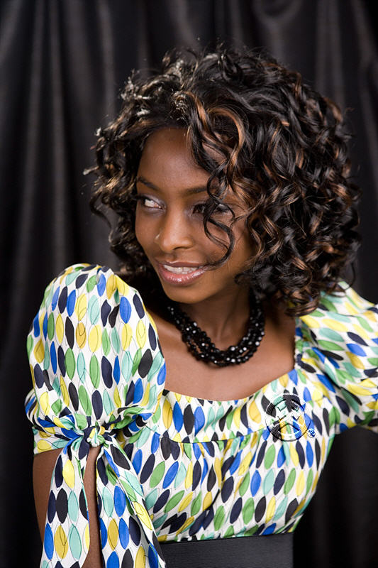 Modu InvisiLace Lace Front Wig IL-102