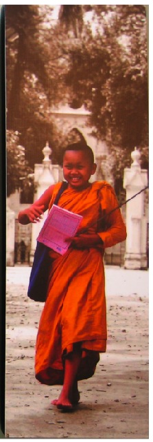 Running Monk - PHOTO FRAMED (6 X 18)