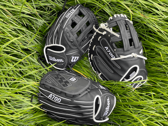 Wilson A700 Fastpitch Series 12" Infield Glove WBW10042412 (2022)