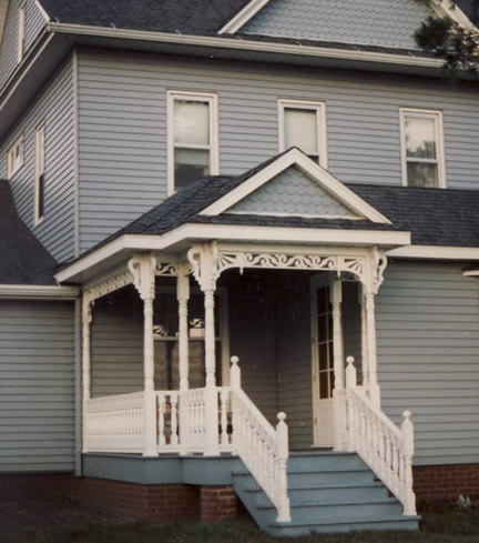 Porch Guide - 2-story with front gable - by Vintage Woodworks