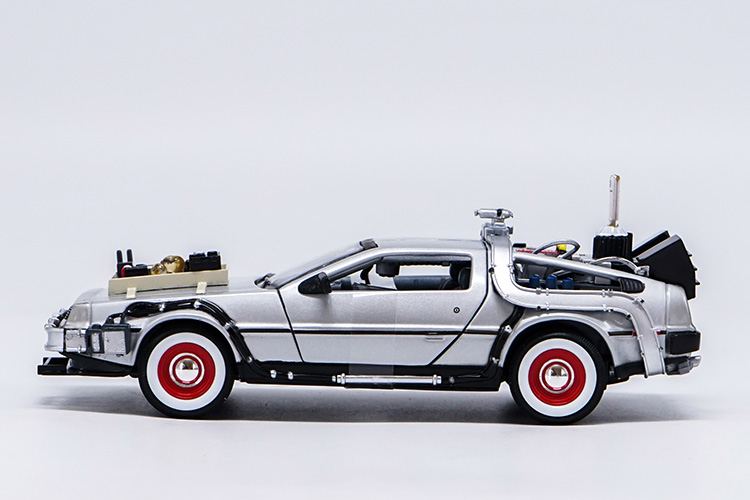 1:24 Diecast Model for Delorean Time Machine From Back To The Future 3 ...
